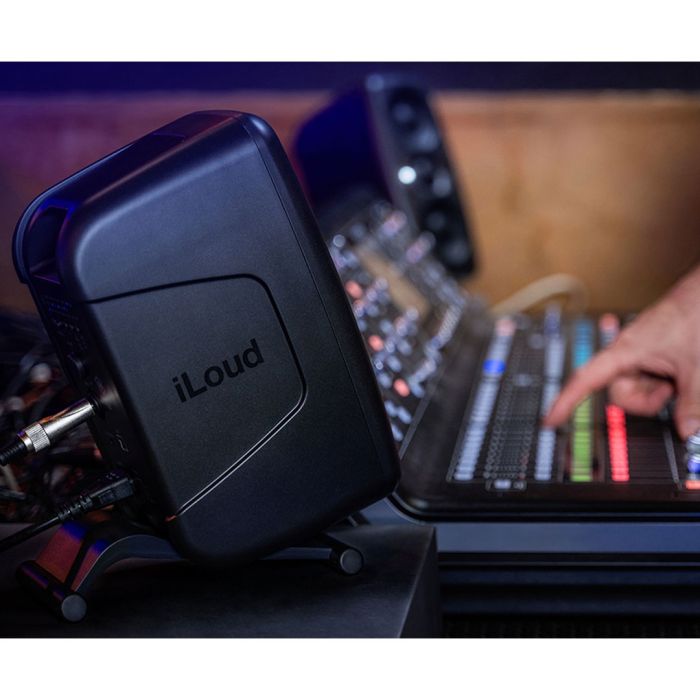 IK Multimedia iLoud MTM MKII Black Immersive Bundle 11 Speaker ATMOS